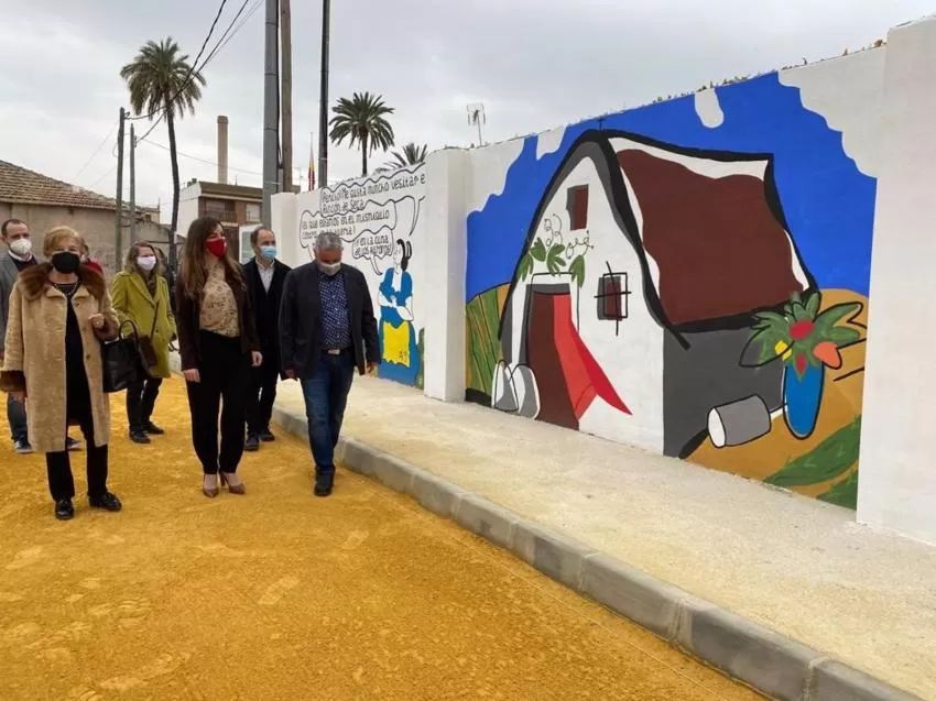 Murcia homenajea al dibujante MAN con un mural del Tío Pencho en Rincón ...