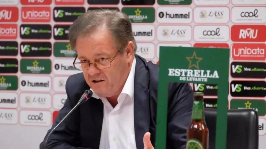 El Real Murcia denuncia a Víctor Gálvez dos años después